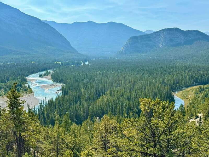 Discover the Best of Banff: Lakes, Mountains, Gondola Ride - An In-Depth Look at the Banff Tour Experience