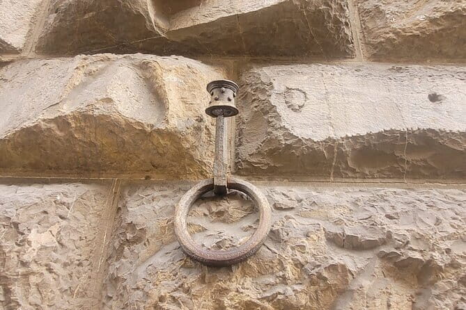 Discover the best of Florence: an accessible 2 hours walking tour - Practical Details & Value