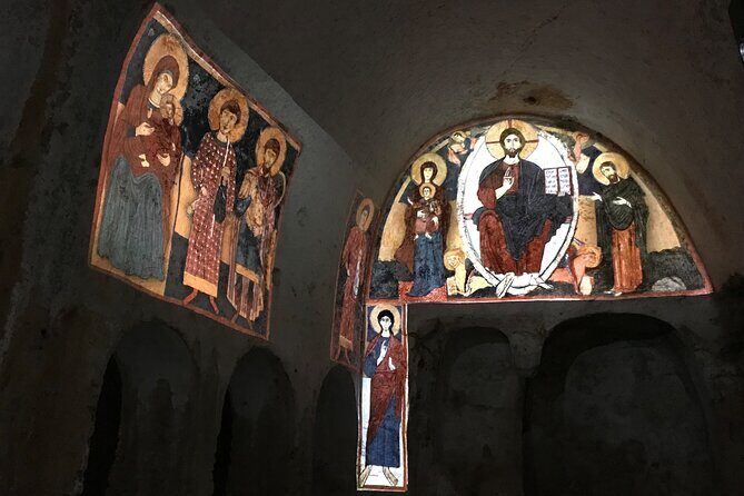 Discover the Lama D'Antico Rock Park and its Rock Churches - An Engaging Introduction to Lama DAntico Rock Park