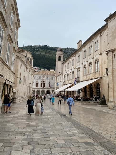Discover the Old Town of Dubrovnik - Religious Landmarks and Civic Symbols