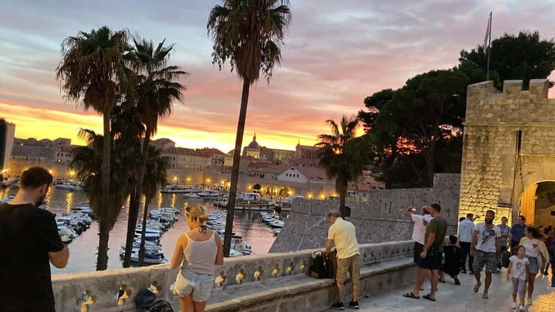 Discover the Old Town of Dubrovnik - Walking Through the Old Neighborhoods and Ending at the Old Port