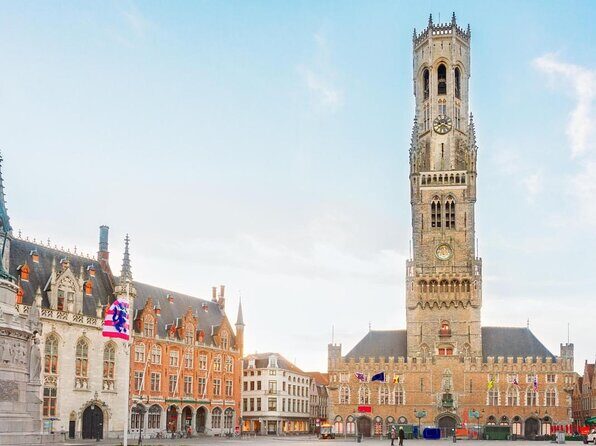 Discover the secrets of Bruges by playing! - Key Points