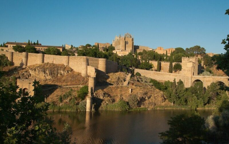 Discover Toledo: from Madrid-Private Tour with Guide&Driver - The Sum Up