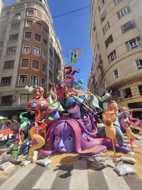 Discover Valencia yourself with a Playful walking tour! - Authenticity and Value for Money