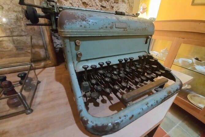 Discover Valladolid City Shops with Expert Guided Tours - Who Would Love This Tour?