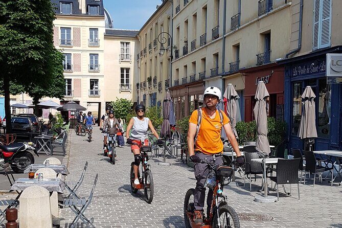 Discover Versailles on electric 2-wheelers (Yes to PRM) - FAQ
