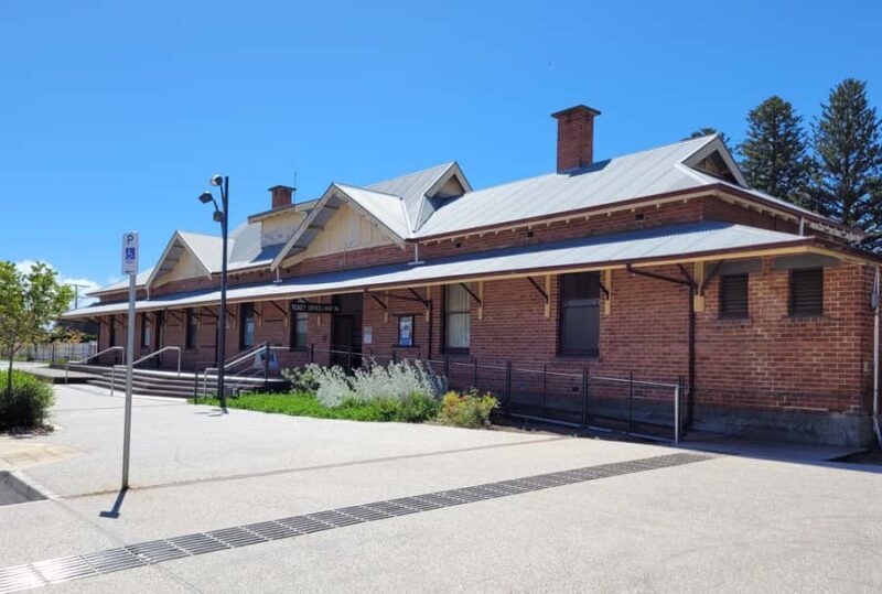 Discover Victor Harbor Guided Walking Tour - An Ideal Introduction to Victor Harbor’s Heritage