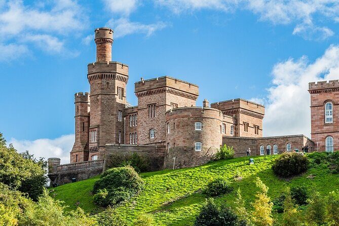 Discovering Inverness: A Self-Guided Audio Tour of the Capital of the Highlands - Key Points
