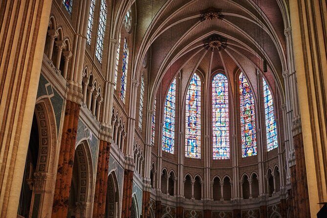Discovering Medieval Wonder of Chartres Cathedral - Exploring the Itinerary in Detail