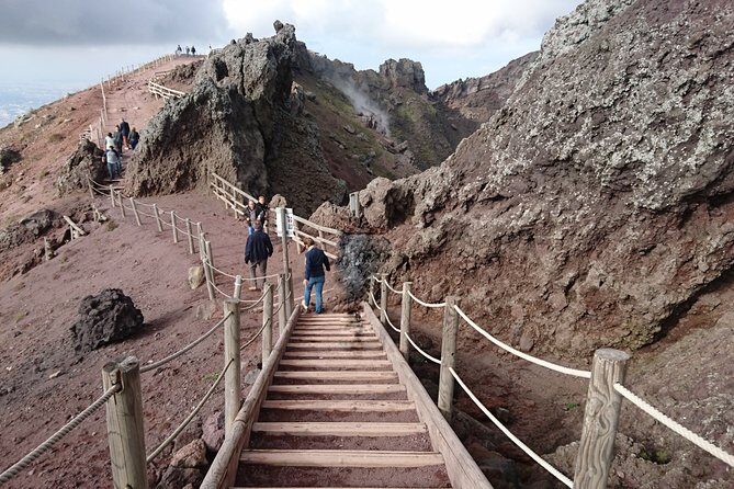 Discovering the Vesuvius - VIP tour / Small group - FAQ