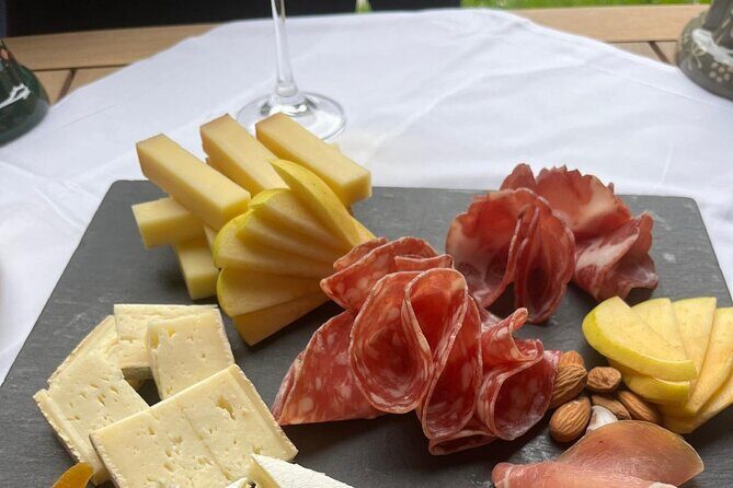 Discovery of Chamonix with French aperitif - Key Points