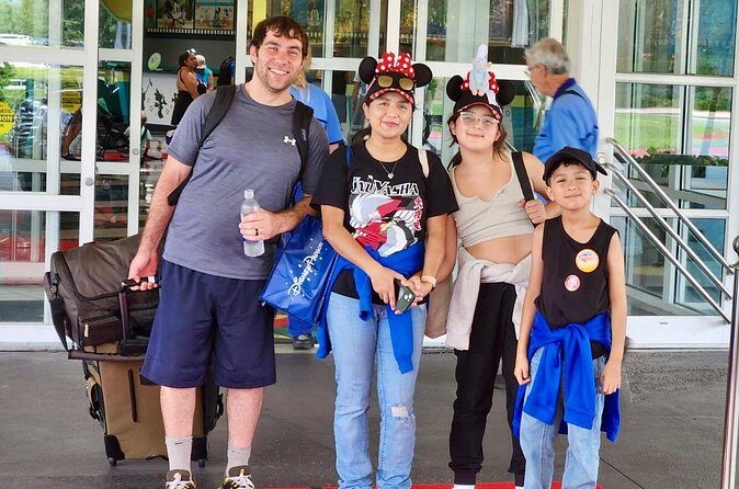 Disney Resorts Shuttle Service - Real Insights from Reviews and Experience