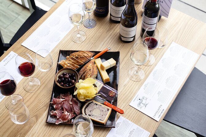 Distinguished Collection Tasting with Platter - Key Points