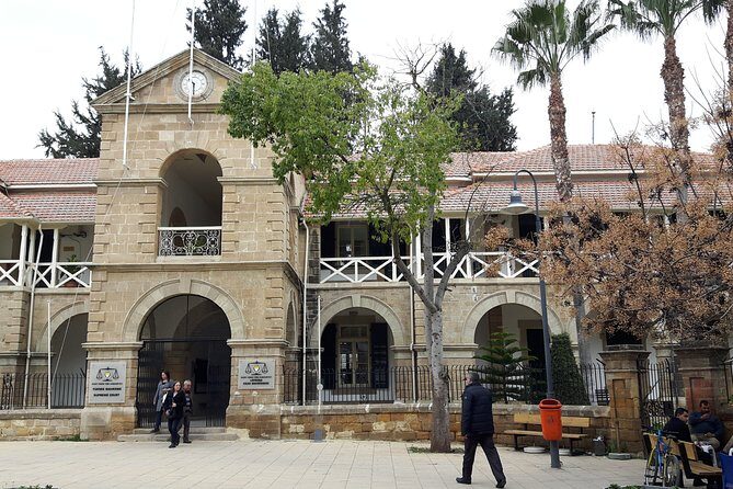 Divided Capital NICOSIA - Frequently Asked Questions