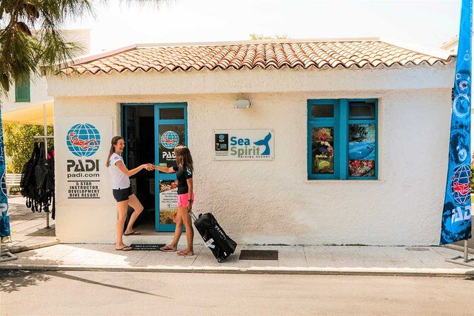 Diving for certified divers with PADI 5* Diving Resort - Taormina - An In-Depth Look at the Experience