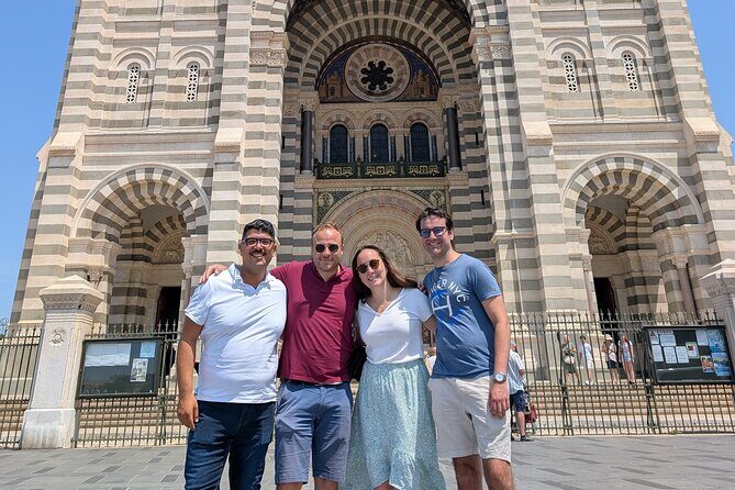 Diving in Authentic Marseille with a local - Key Points