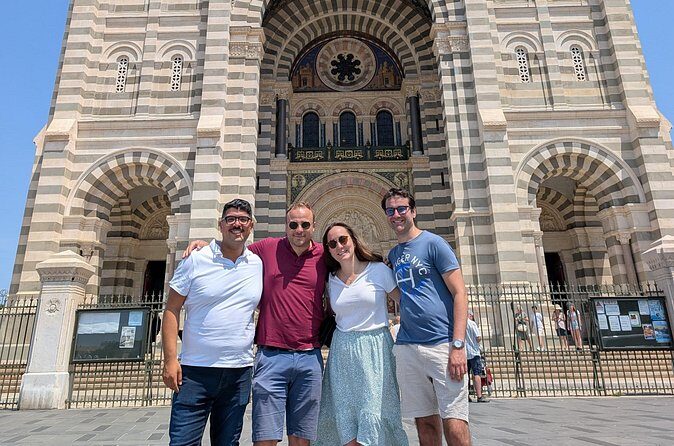 Diving in Authentic Marseille with a local - FAQ