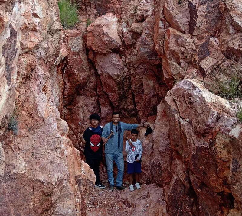 Do you like adventure? Visit the Opalo el Pilon Mines, - An Authentic Look at the Opalo el Pilon Mines