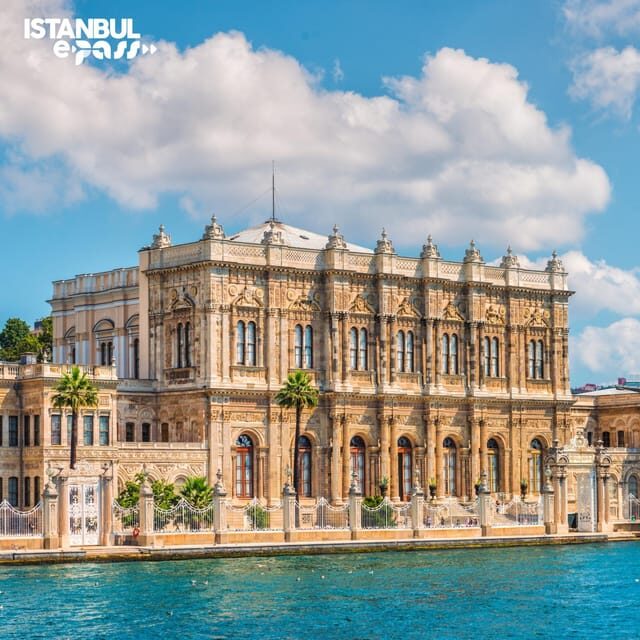 Dolmabahce Palace & Harem Skip-the-Line Entry & Audio Guide - Exploring Dolmabahce Palace: A Luxurious Peek into Ottoman History