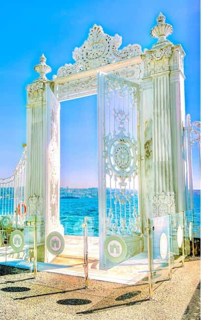 Dolmabahce Palace Ticket & Bosphorus Boat Tour Experience - Key Points  