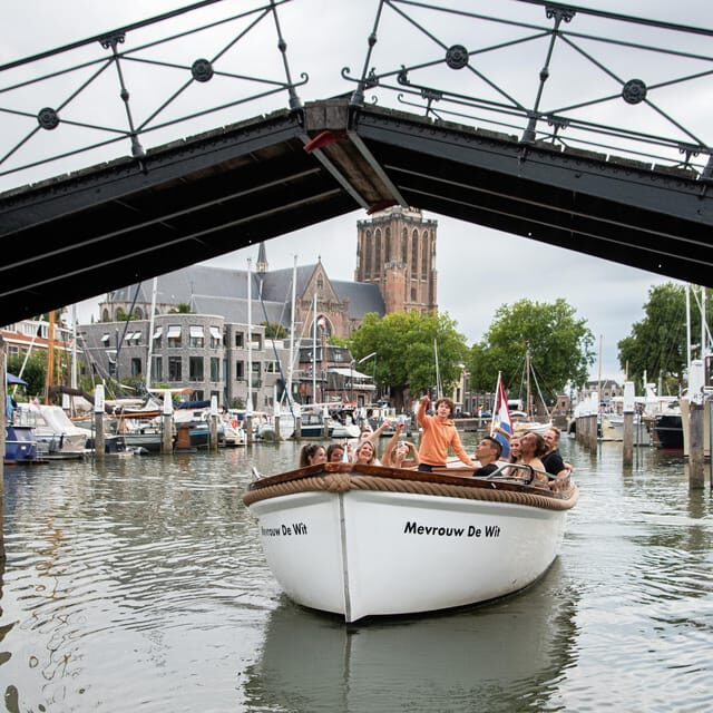 Dordrecht: City Canal Cruise - Who is This Tour Best For?