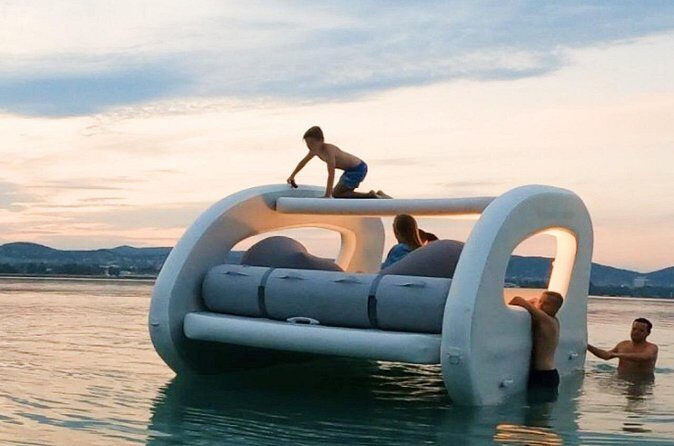 Double Decker Austin Boat Rental on Lady Bird Lake - An In-Depth Look at the Experience