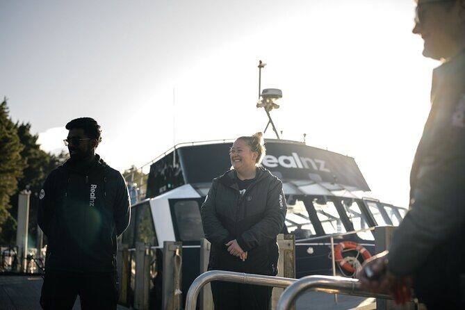 Doubtful Sound Wilderness Day Cruise from Manapouri - The Wildlife and Natural Highlights