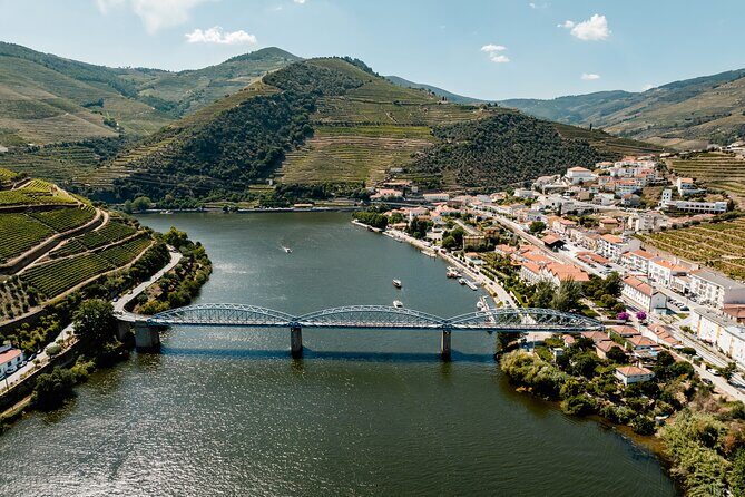 Douro Adventure - Tour 4x4 | Full Day Private Tour | All Included - Key Points  