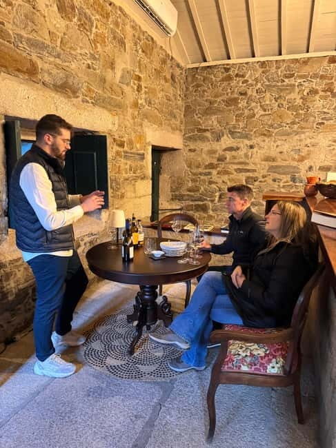 Douro offroad experience: visit to a winery and a picnic - FAQs