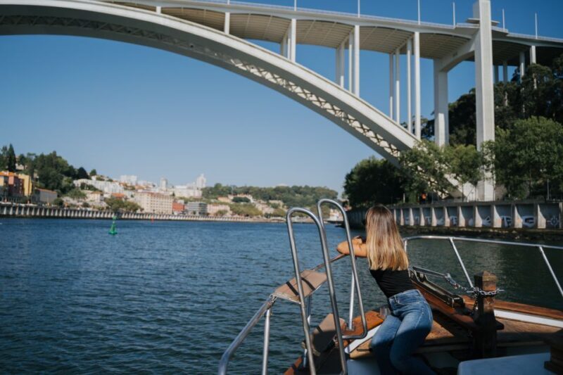 Douro River: Party Boat Tour - An In-Depth Look at the Douro River Party Boat Tour  
