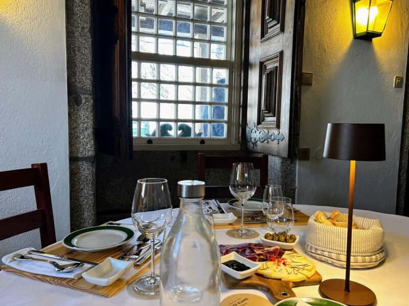 Douro Valley: Quinta Santa Júlia Tour, Wine Tasting & Lunch - What Reviewers Say