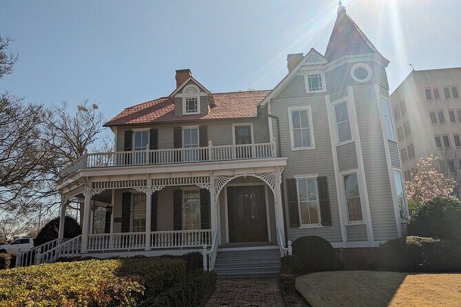 Downtown Fayetteville Historic Tour - A Deep Dive into the Fayetteville Historic Tour