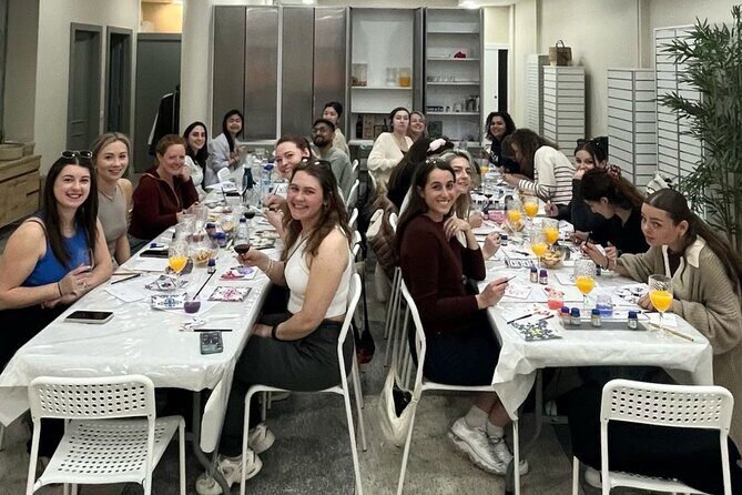 Downtown Porto Tile Painting Workshop with Porto Wine (Lapa) - FAQ