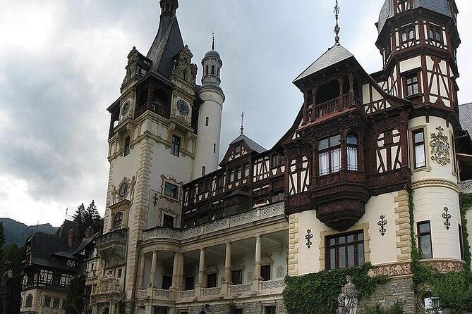 Dracula Castle, Peles Castle & Brasov-Private Tour from Bucharest - Who Should Book This Tour?