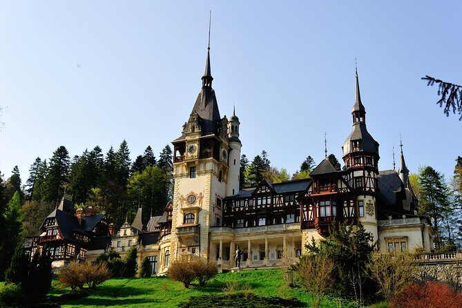 Dracula's Castle & Peles Palace Tour from Bucharest Including Brasov Old Town - Why This Tour Offers Great Value