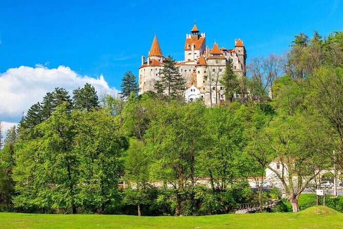 Dracula's Castle - Private Tour with Pele Castle and Braov city - Key Points