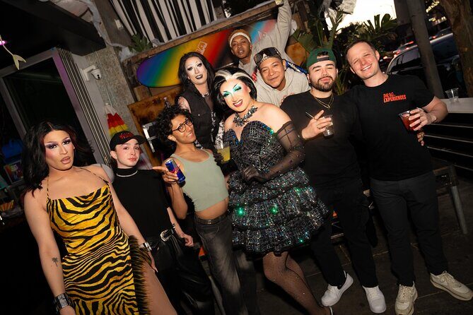 Drag Bar Crawl with Drink in Los Angeles - Key Points