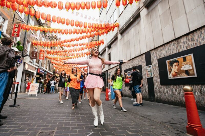 Drag Queen Disco Diva Tour - Silent Disco Walking Tour - Final Thoughts: Is the Drag Queen Disco Diva Tour for You?