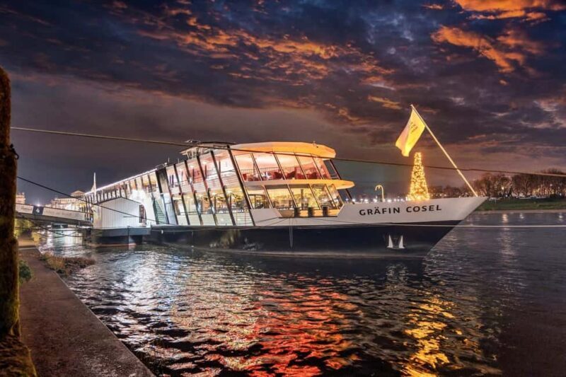 Dresden: Christmas Lunch - festive river cruise - Key Points