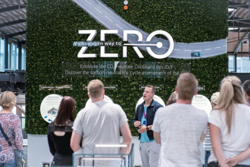 Dresden: Tour of VW's Transparent Factory - Introduction: Why This Tour Could Be a Highlight in Dresden