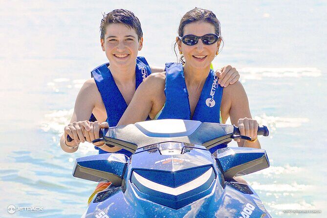 Drive a waverunner & enjoy the adrenaline in the Nichupte Lagoon - The Experience in Detail
