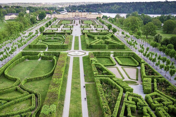 Drottningholm Palace PRIVATE and Royal Chinese Pavilion Visit - Exploring Drottningholm Palace and the Chinese Pavilion