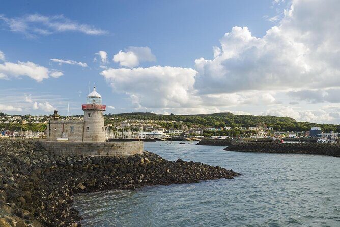 Dublin Coastal Hike, Pints & Puppies Adventure - Key Points
