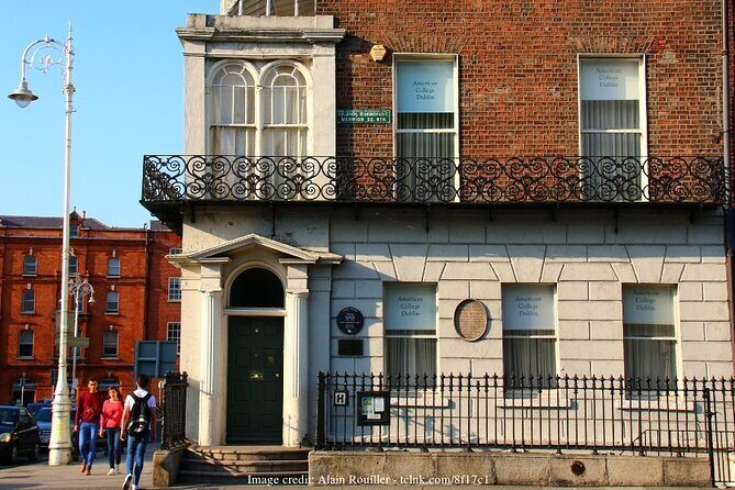 Dublin Off-The-Beaten-Path Private Literary Walking Tour - Key Points