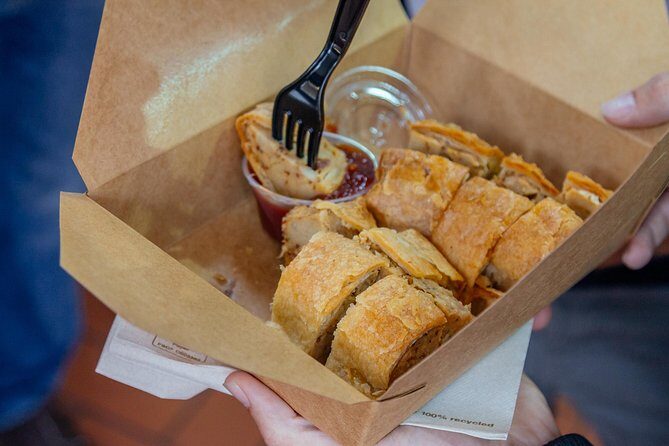 Dublin Private Walking Food Tour With Locals with 10 Tastings - Price and Value  