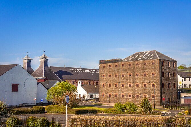 Dublin to Belfast, Dunluce Castle and Giant's Causeway Day Tour - FAQs