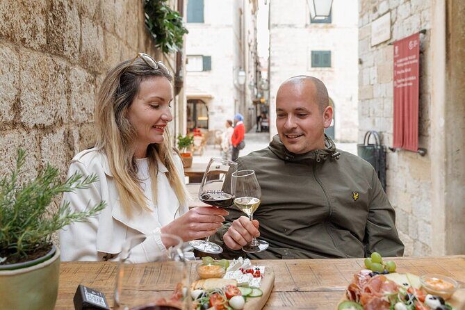 Dubrovnik by Night, History, Wine & Bites - FAQ