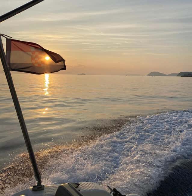 Dubrovnik: GlassBoat Panorama/Sunset Tour with Guide & Caves - Who Is This Tour Best For?