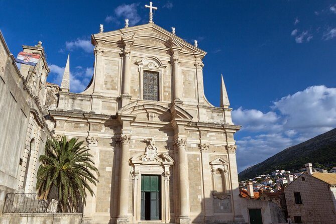 Dubrovnik History Tour + Local Shop Experience (Small Group) - Authenticity and Guides