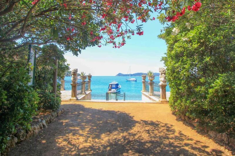 Dubrovnik: Island Boat Tour with Drinks & Lunch - The Crew and Guides